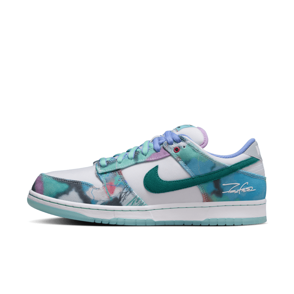 Nike SB Dunk Low Futura Laboratories Bleached Aqua (HF6061-400) | Snrkickz